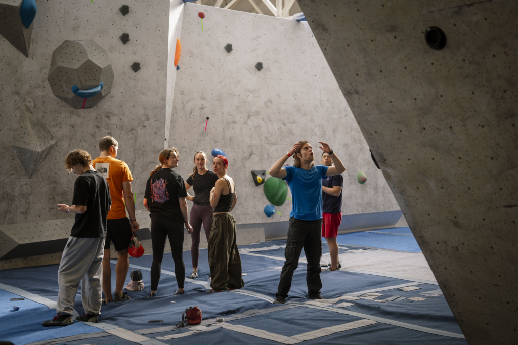Climbing gyms in London - Climbing District